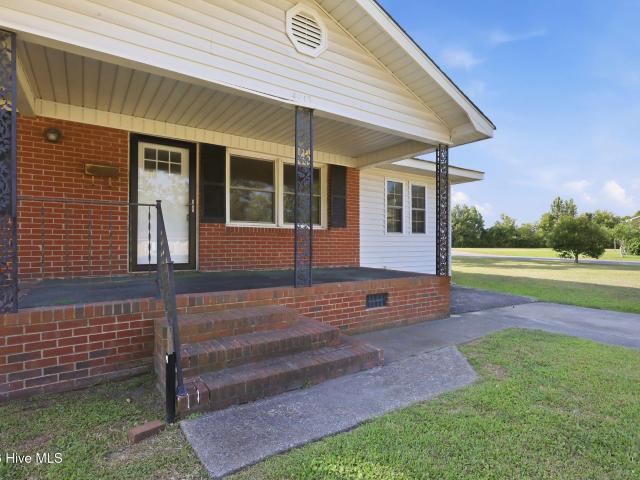 4415 Reaves Road