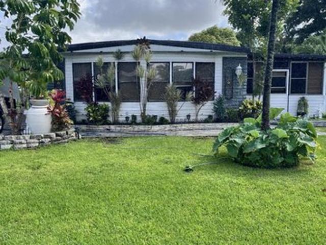 4415 Round Table Ct, Boynton Beach, FL 33436