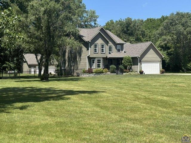 4415 SE W Edge Rd, Topeka, KS 66609
