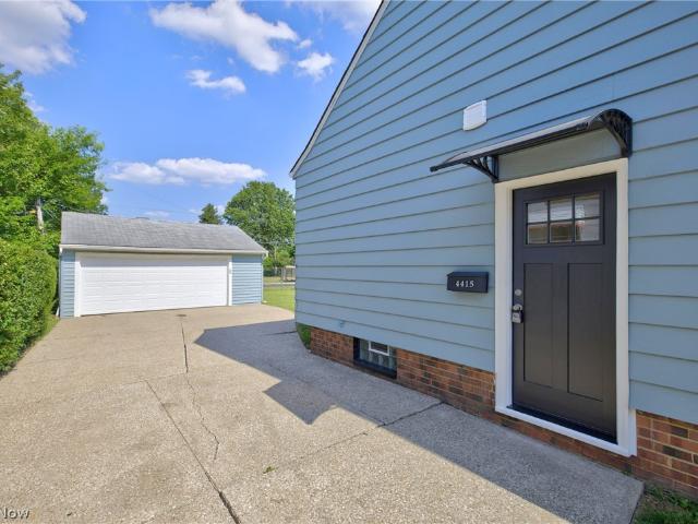4415 W 155th Street