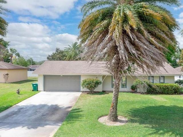 4415 28th Ave SW, Naples, FL 34116