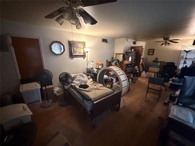4416 NW 16th Place