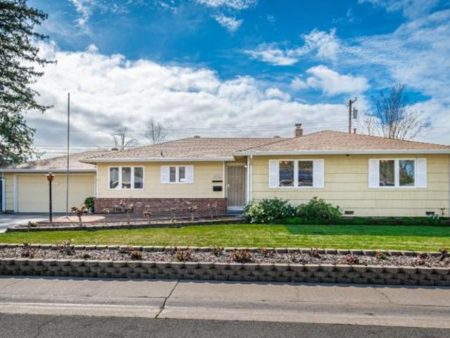 4416 Elizabeth Ave, Sacramento, CA 95821