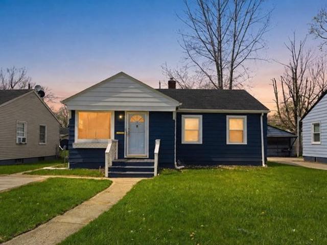 4416 Standish Dr, Fort Wayne, IN 46806