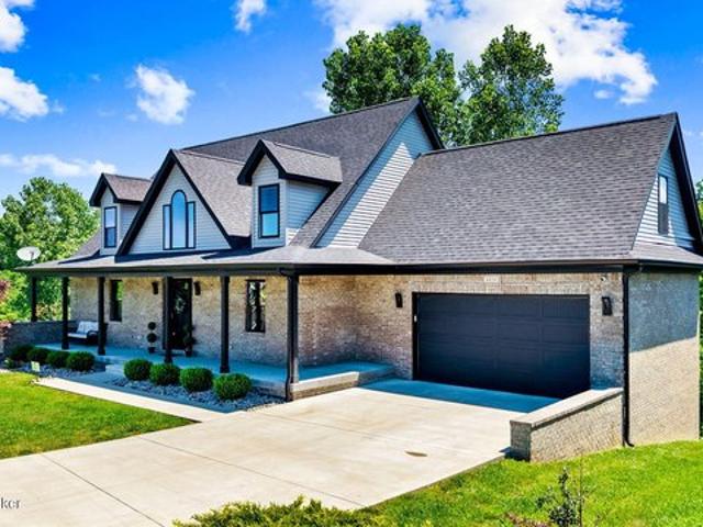 4416 Stone Wynde Dr, Louisville, KY 40272