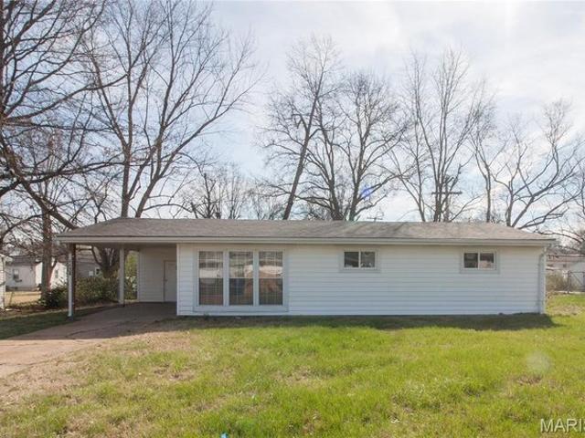 4416 Saint William Ct, Saint Louis, MO 63134
