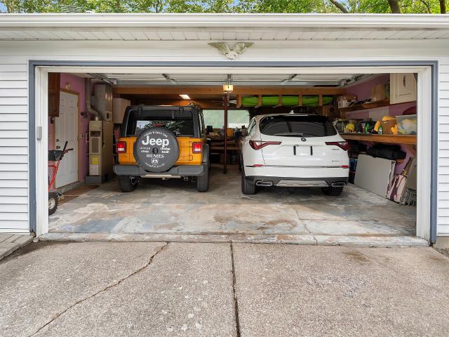 4416 village street