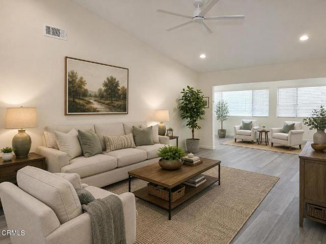 44174 Village 44