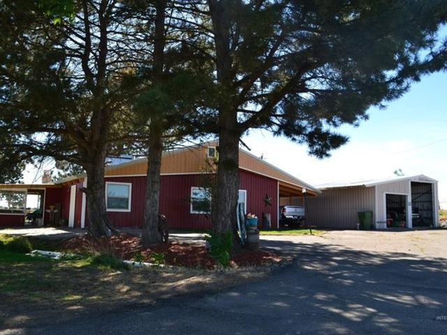 4417 Oak Rd, Ontario, OR 97914