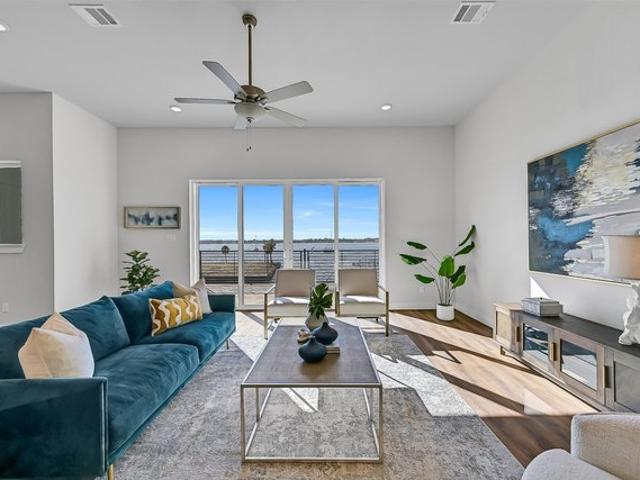 4417 Anthony Court Ln, Seabrook, TX 77586