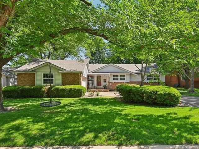 4417 E 58th Pl, Tulsa, OK 74135
