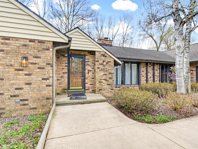 4417 INDIAN Trail
