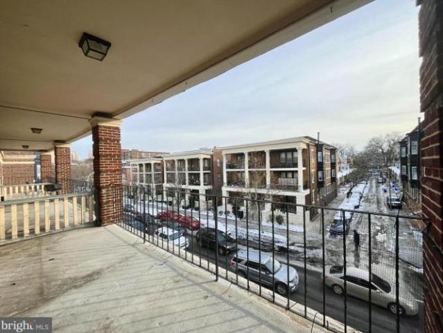 4417 Walnut St #3, Philadelphia, PA 19104
