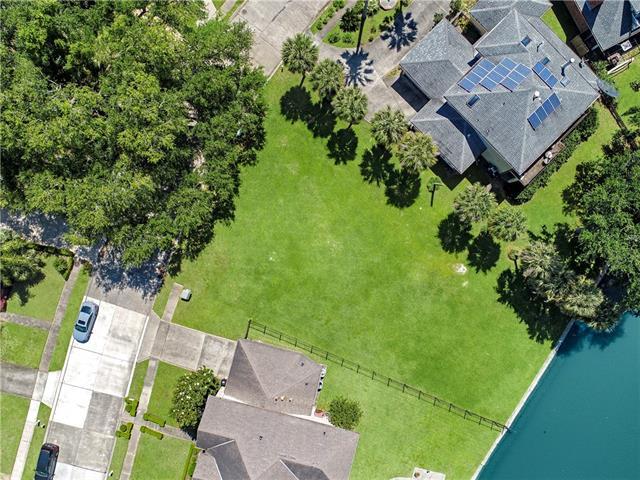 4418 Bancroft Dr, New Orleans, LA 70122 | MLS #2549 | Compass