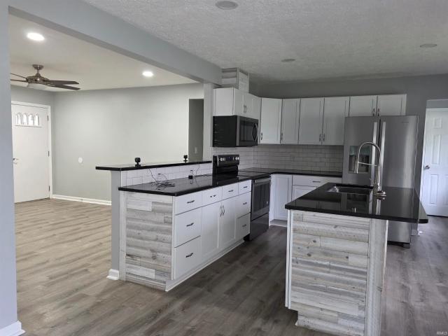 4418 Kensington Dr, Logansport, IN 46947 | MLS #202614 | Compass