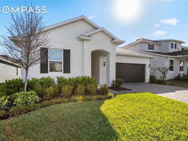 4418 Lions Gate Dr, Clermont, FL
