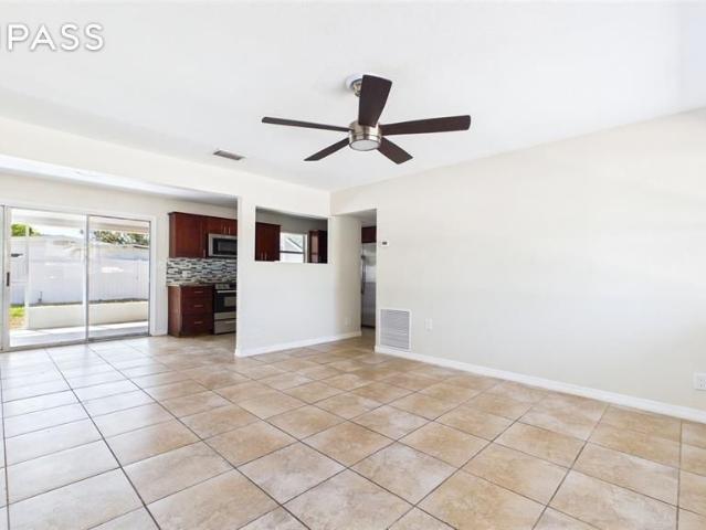 4418 W Fairview Heights, Tampa, FL