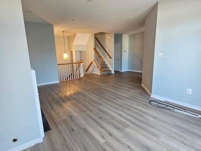 44198 Shady Glen Terrace
