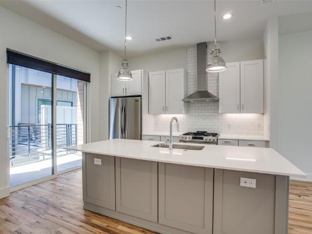 4419 Cabell Dr, Unit 203, Dallas, TX 75204 | MLS #21317