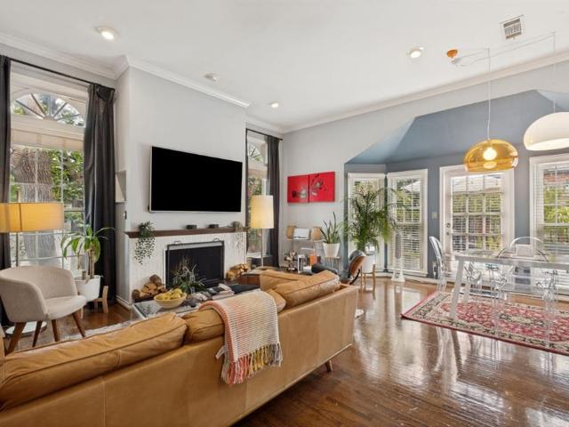 4419 Holland Avenue # 109