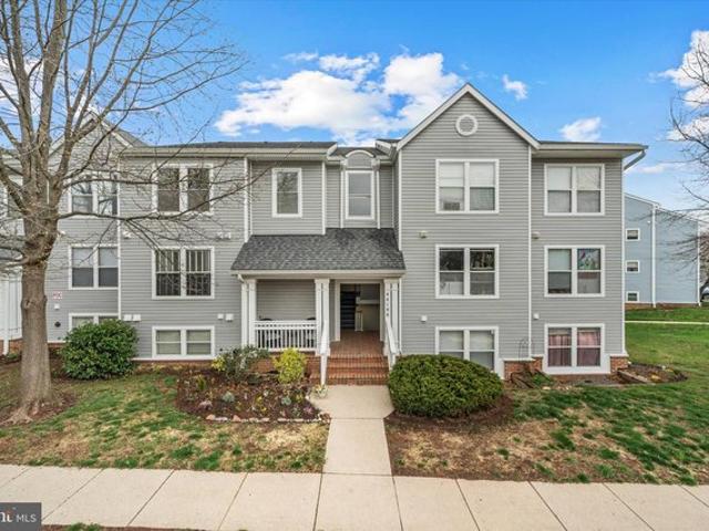 44106 Natalie Ter Unit 301, Ashburn, VA 20147