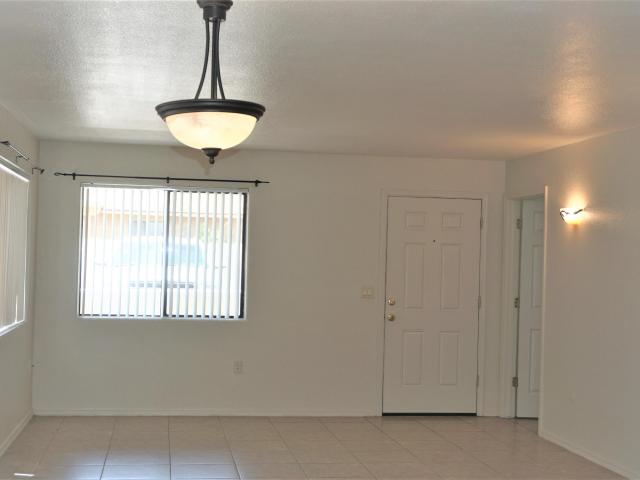 4410 buena loma way # apt b