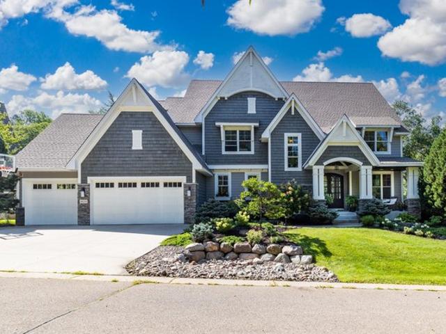4410 Juleena Pl, Minnetonka, MN 55345
