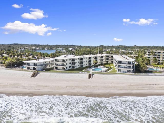 4410 Jimmy Buffett Mem Hwy, Unit 204, Vero Beach, FL 32963 | MLS #R11168 | Compass
