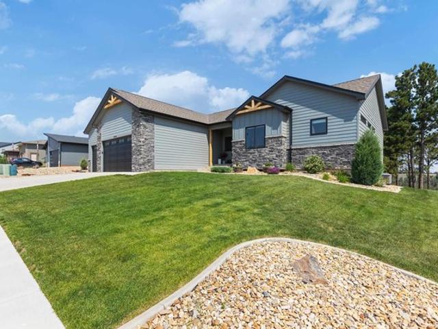 4410 Targhee Dr, Rapid City, SD 57702