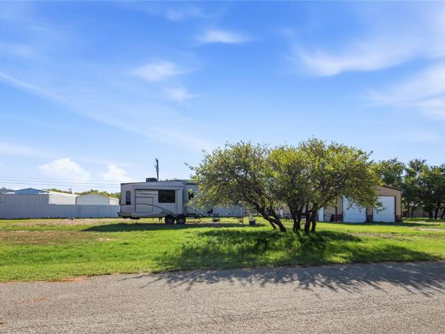 4411 and 4441 Pawnee Drive
