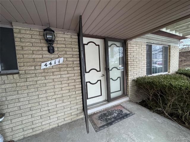 4411 Bloomfield Drive