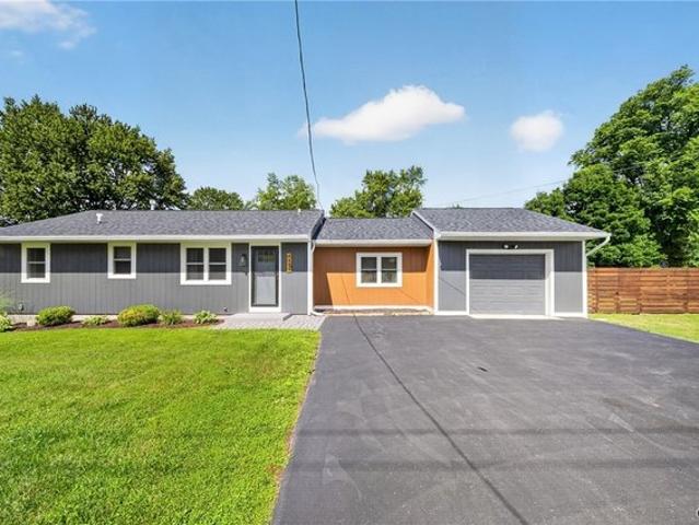 4411 Cedarvale Rd, Syracuse, NY 13215