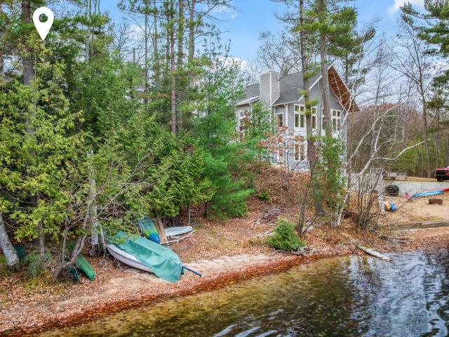 4411 Lakeview Trail