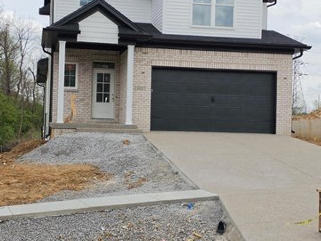 4411 Lochridge Pkwy, Jeffersontown, KY 40299