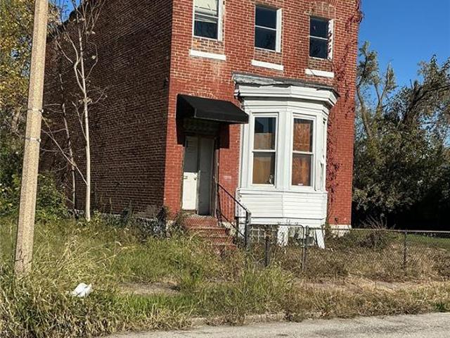 4411 St Ferdinand Ave, St. Louis, MO 63113 | MLS #25077 | Compass