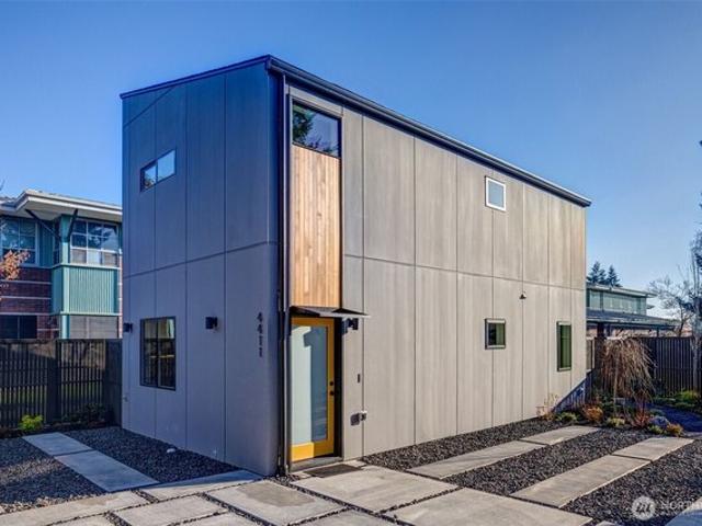 4411 S Holly St, Seattle, WA 98118