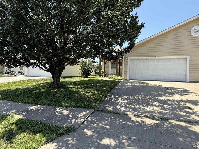 4411 SE Minnesota Ave, Topeka, KS 66609