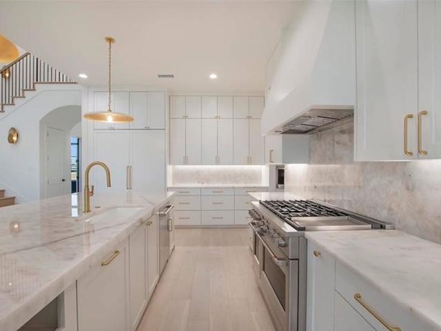 4411 Tea Olive Trl, Midlothian, TX 76065
