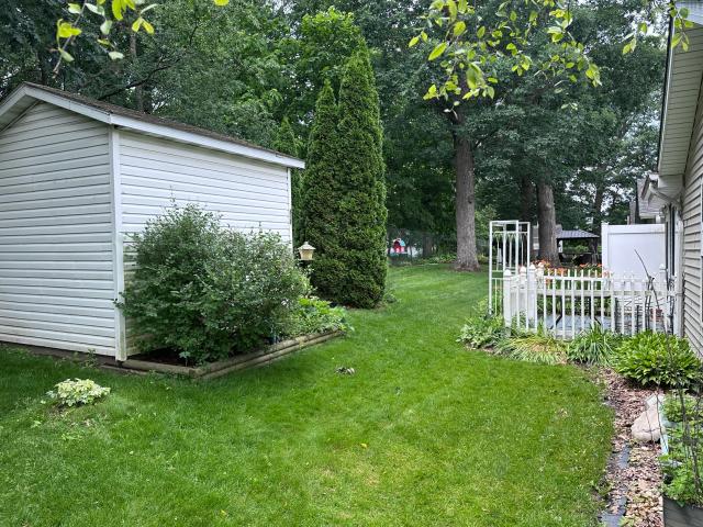 4411 W 92nd Place