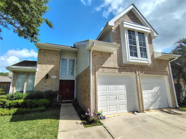 4411 Waterfall Way
