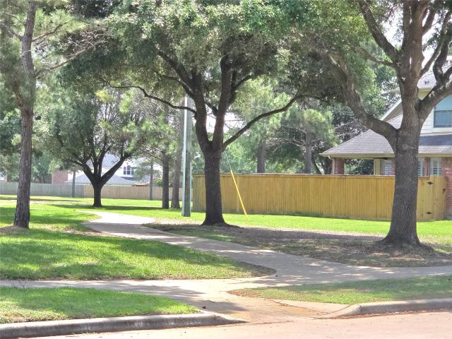 4411 Wellington Grove Lane