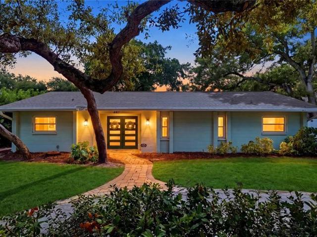 4411 15th St N, Saint Petersburg, FL 33703