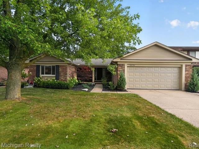 44126 Leeann Ln, Canton, MI 48187