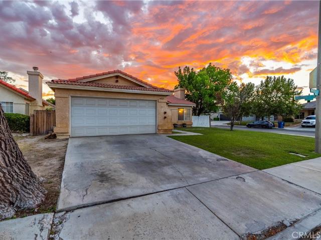 44129 Amherst Lane
