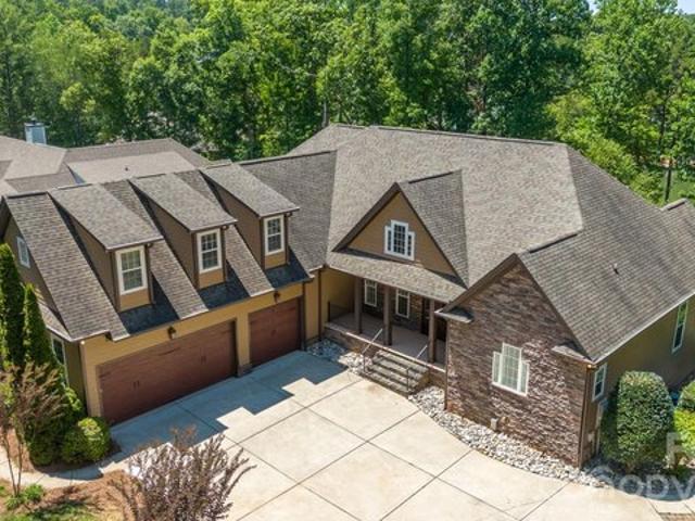 4412 Lake Forest Rd, Denver, NC 28037