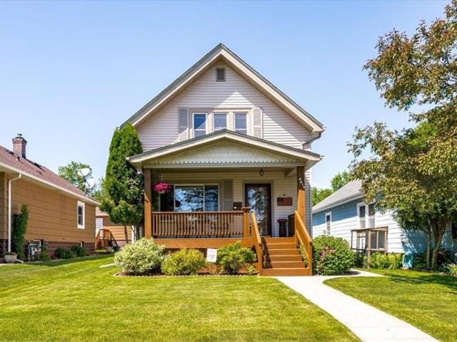 4413 Medina St, Duluth, MN 55807
