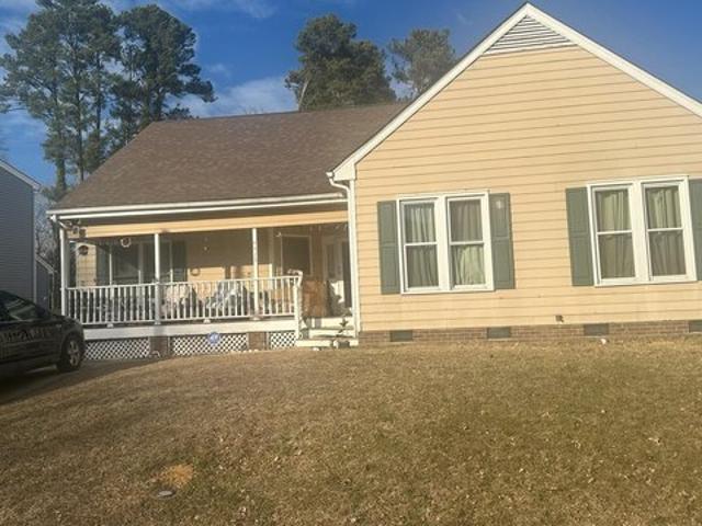 4413 Easthampton Dr, Raleigh, NC 27604