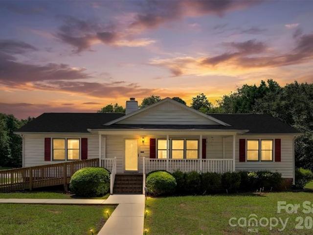 4413 Gentry Ln, York, SC 29745