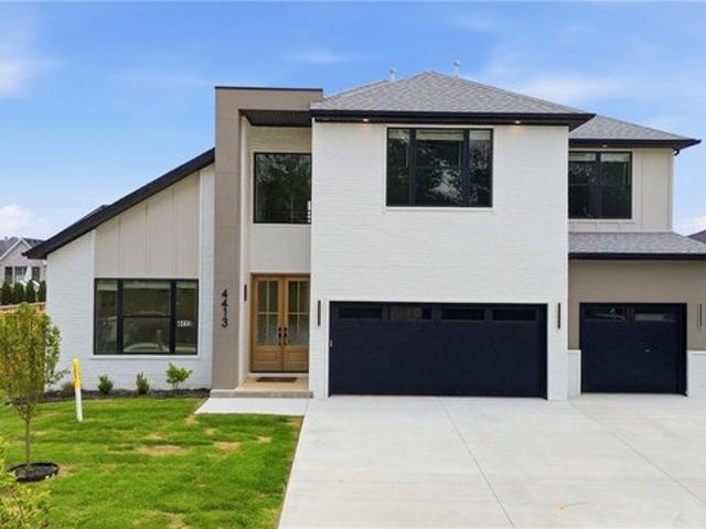 4413 S 88th St, Bentonville, AR 72713