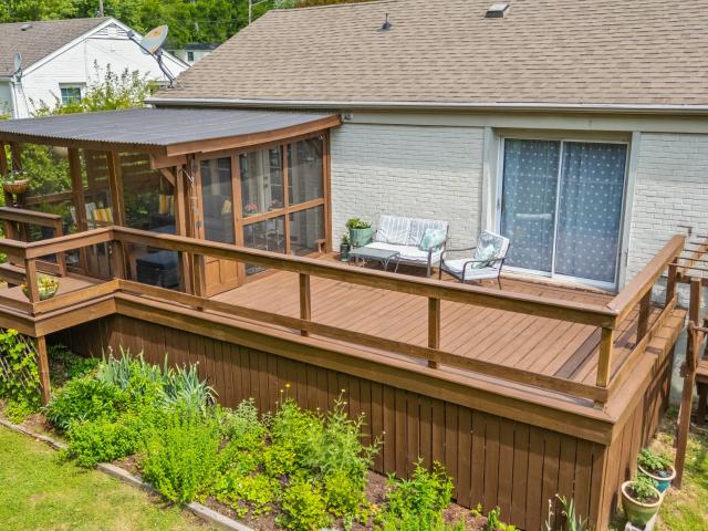 441 Coventry Dr